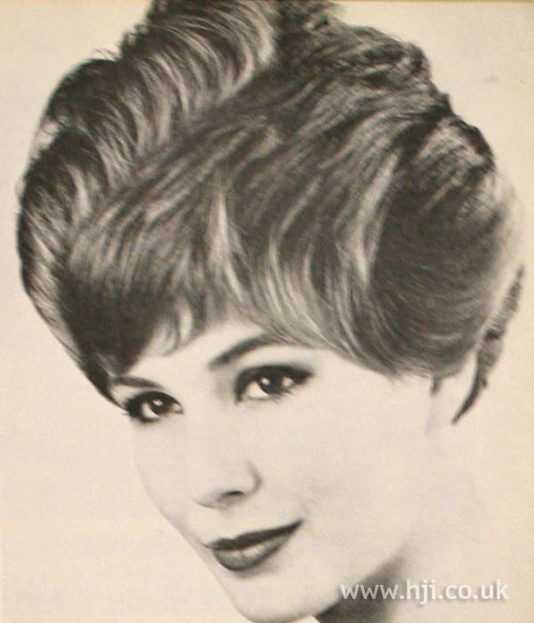 1961 short fringe hairstyle