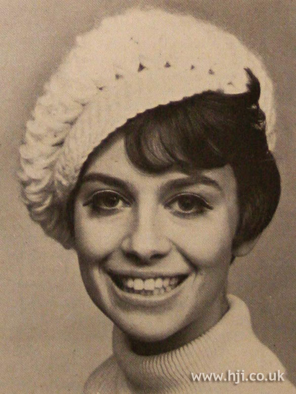 1967 fringe flick hairstyle