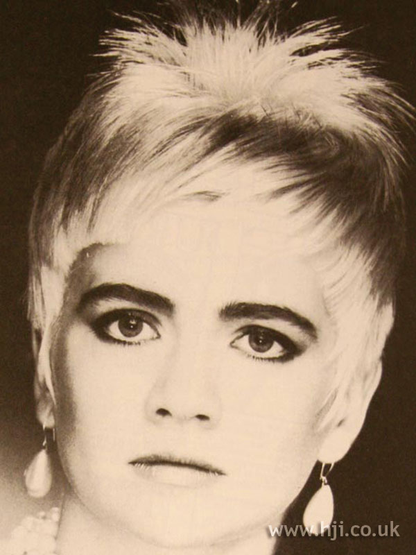 1986 layers straight hairstyle