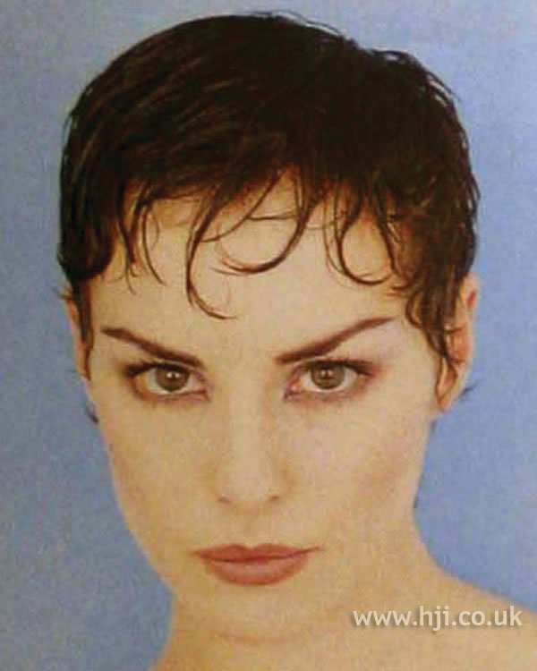 1997 brunette short hairstyle
