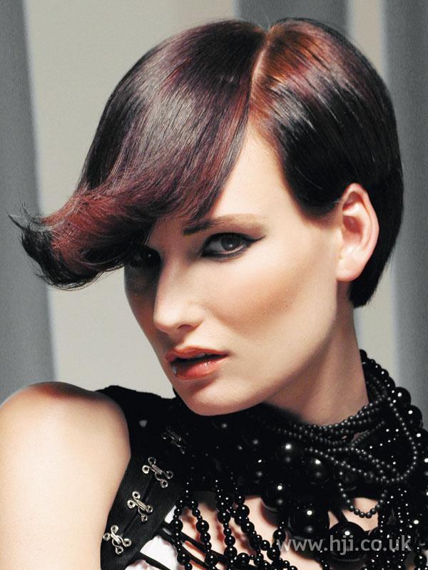 2006 fringe flick hairstyle