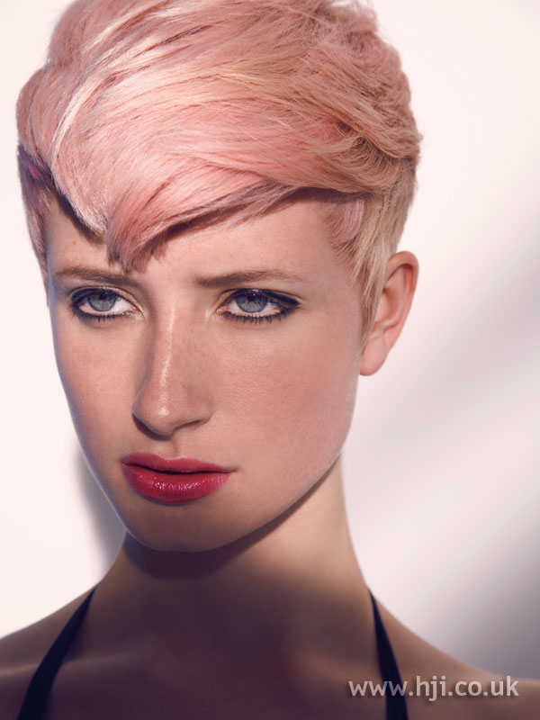 2006 layered crop hairstyle