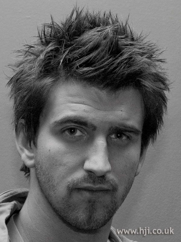 2007 men choppy hairstyle