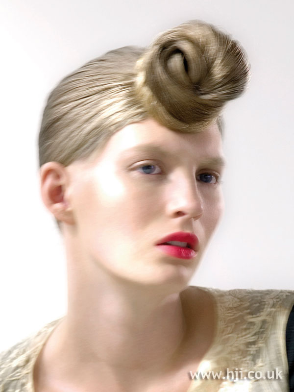 2007 bob layered hairstyle