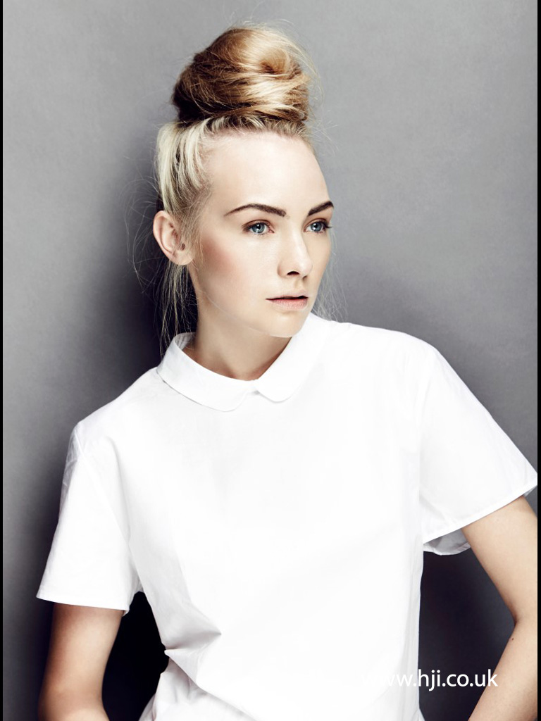 1984 cropped texture hairstyle