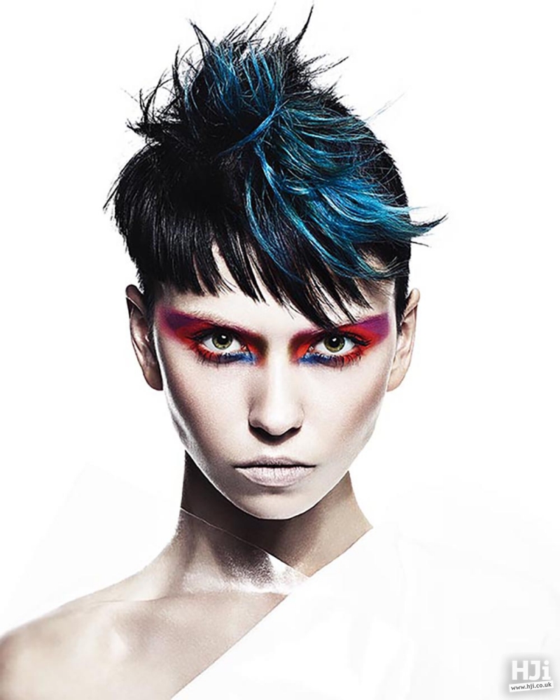 Blue highlighted fringe